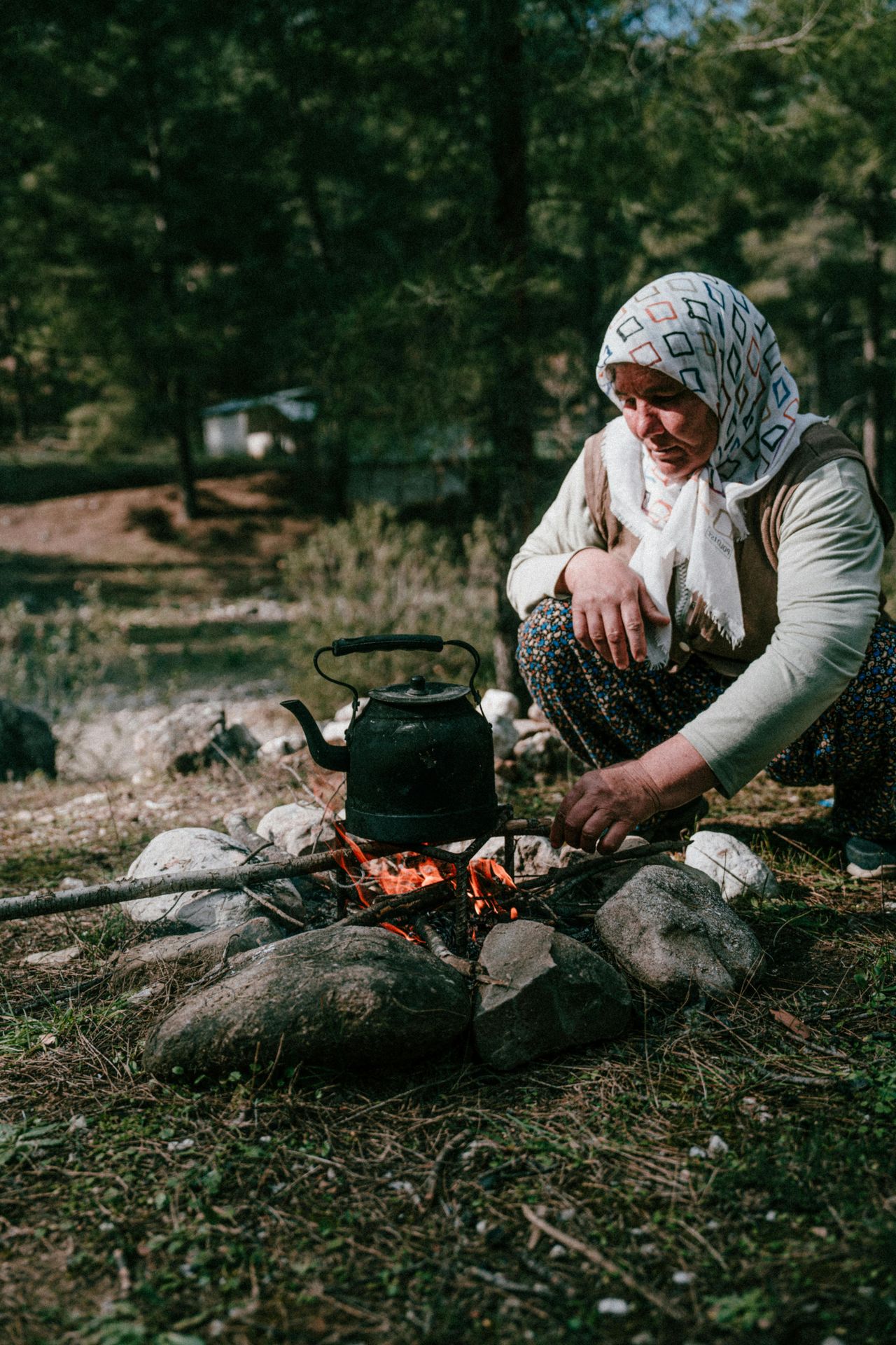 13 bushcraft skills women are learning that are leaving men behind
