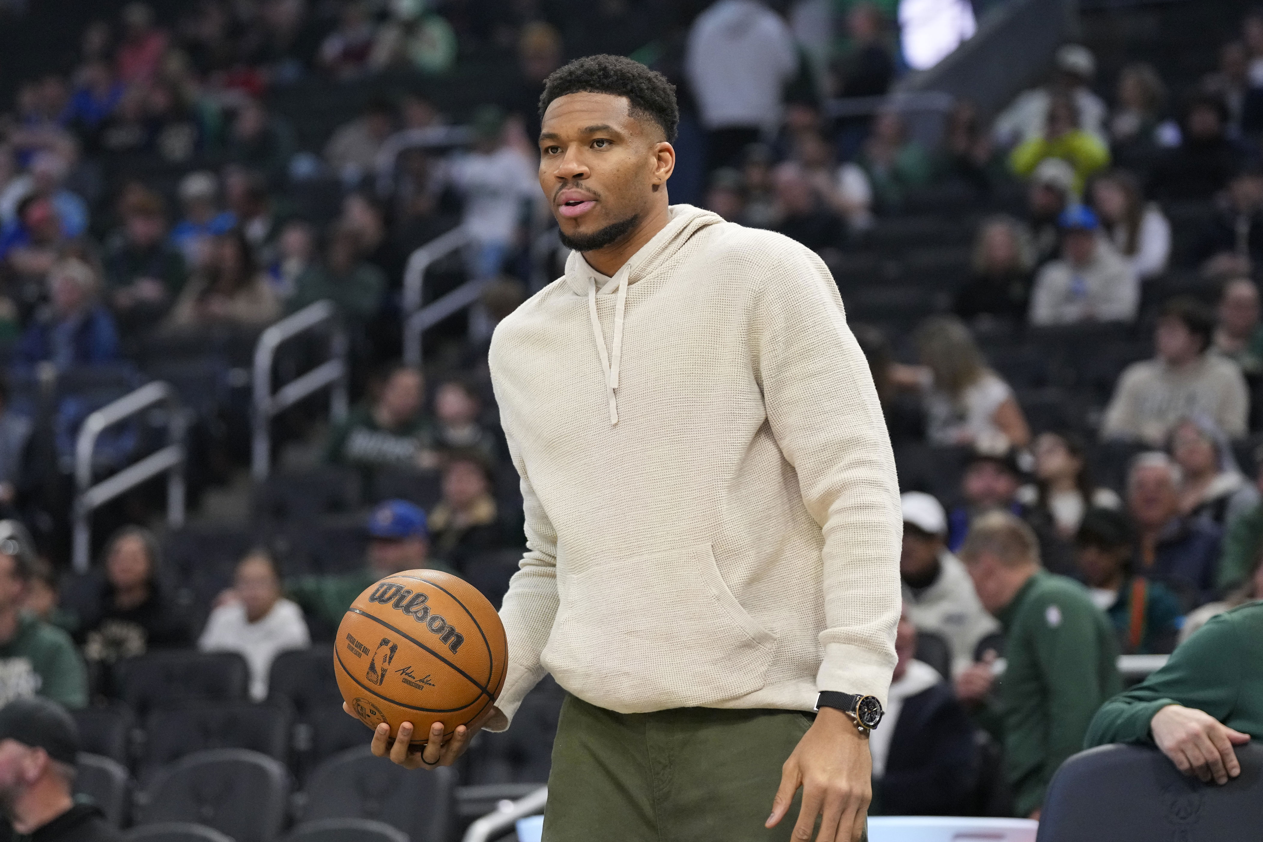 Warriors offseason targets: USA Today discusses 6 trade options to ...