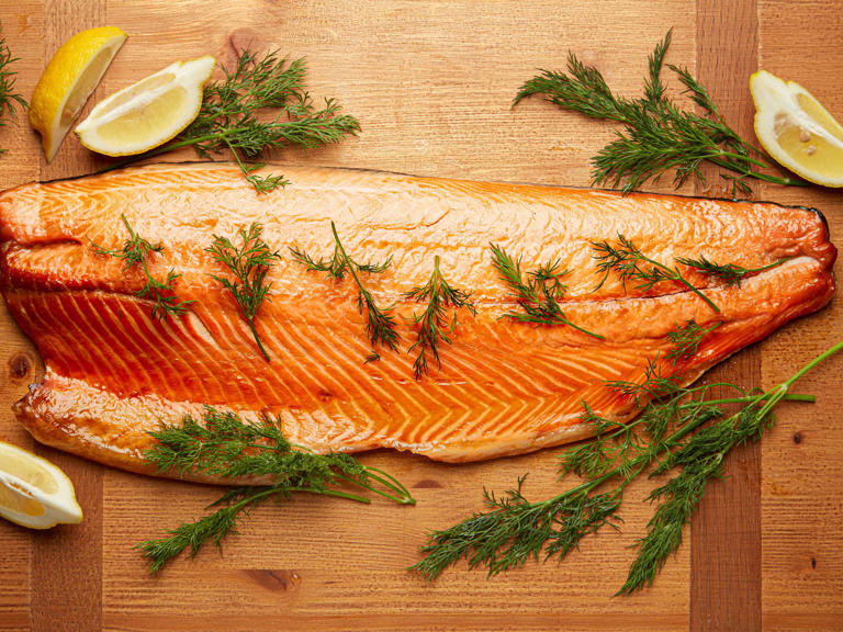 We asked 6 chefs how to cook salmon perfectly – they all gave the same tip
