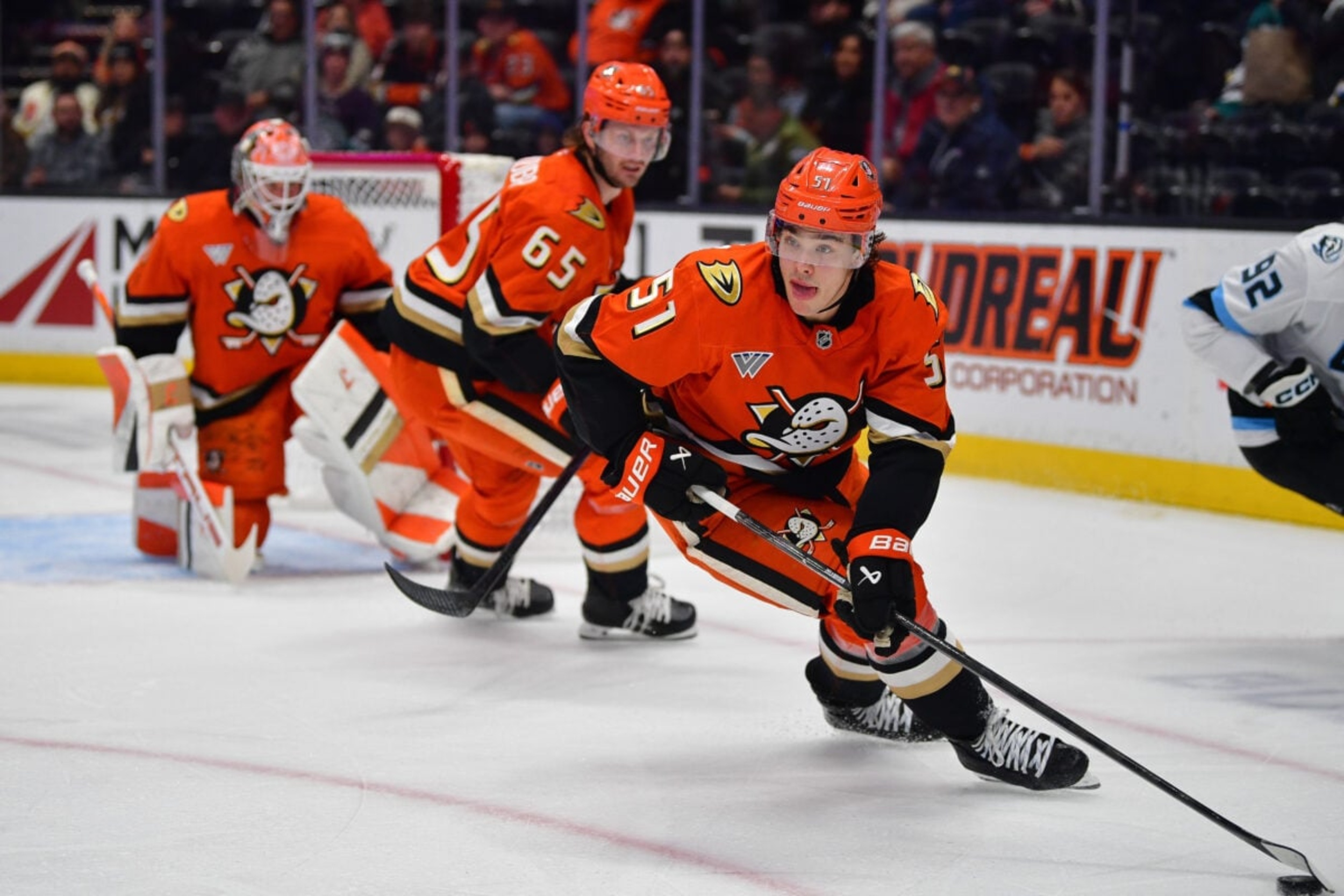Maple Leafs should look at offer sheeting Ducks’ Zellweger