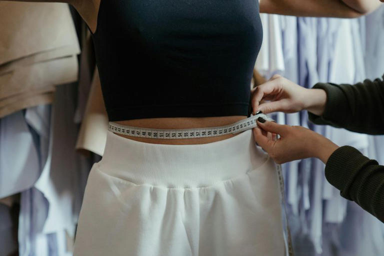 7 things a truly classy woman never wears in public