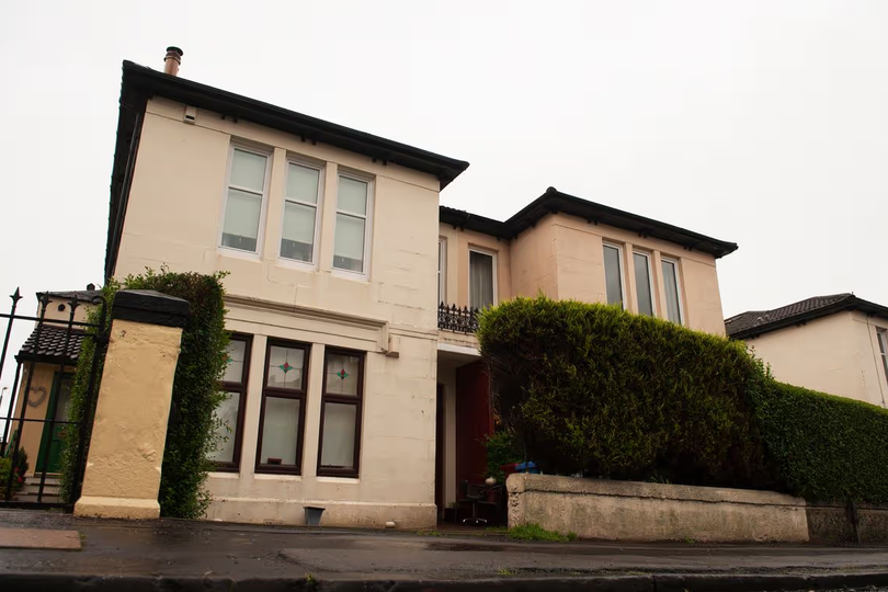 How Rutherglen poltergeist baffled cops after they witnessed paranormal ...