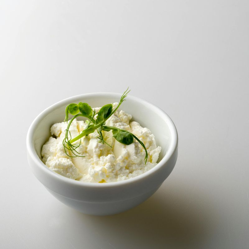 14 low-calorie, high-protein snacks that actually keep you full