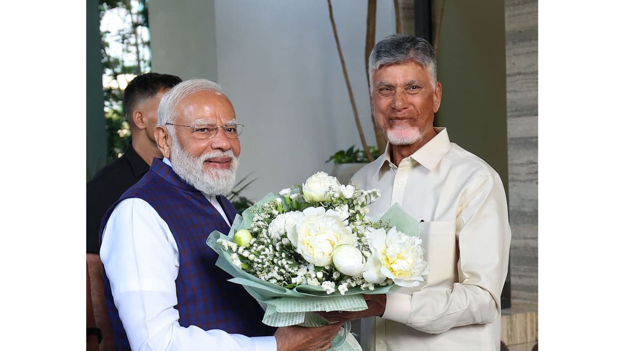 PM Modi's 'warm, memorable' meeting with Chandrababu Naidu's family
