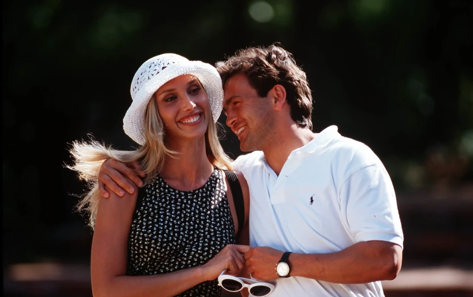 Decoding the secret language of flirting