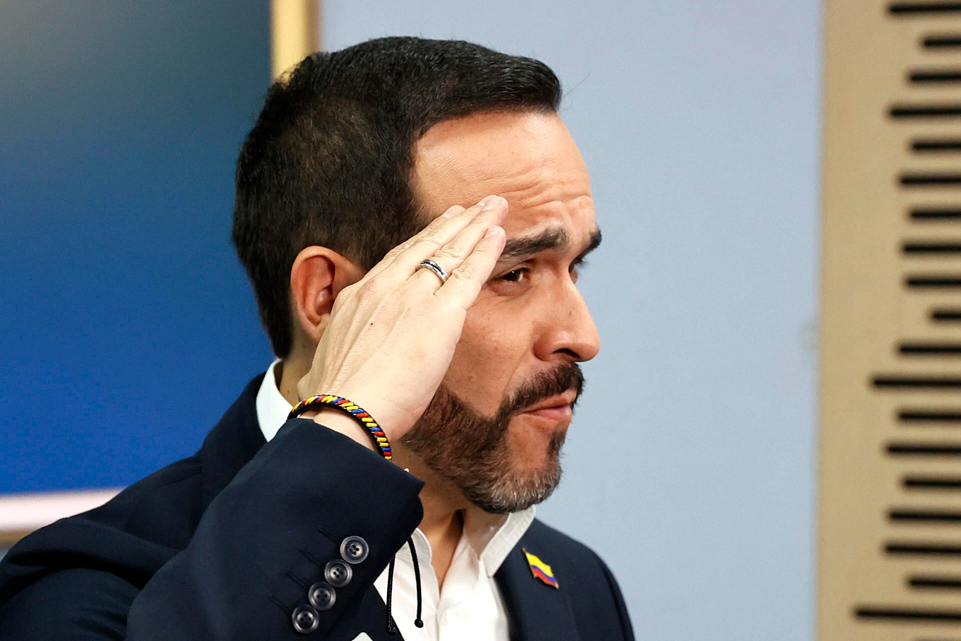 Del “no seas tímida” al “no entiendes”: De la Espriella y el machismo ...