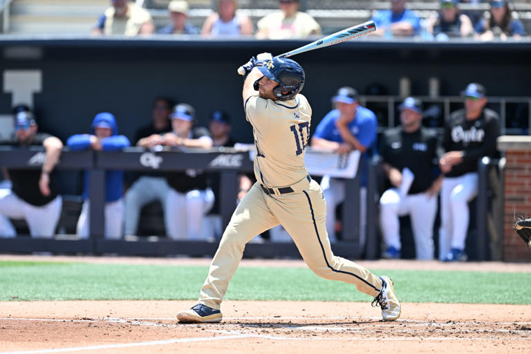 Jackets finish sweep of Duke; Burress, Kerce tie program records