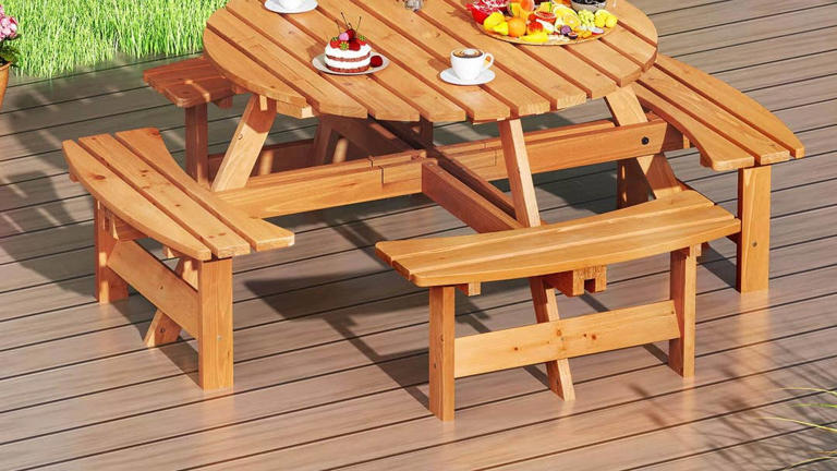 Save 44% on Target's Costway round picnic table set — perfect for ...