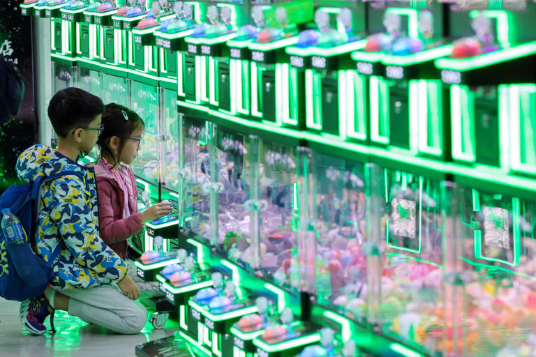 Hong Kong right to move to extend long arm of the law to claw machines