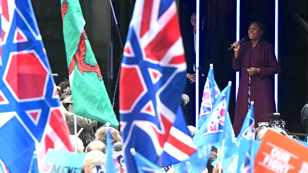From London synagogues to New York preschools — antisemitic attacks ...