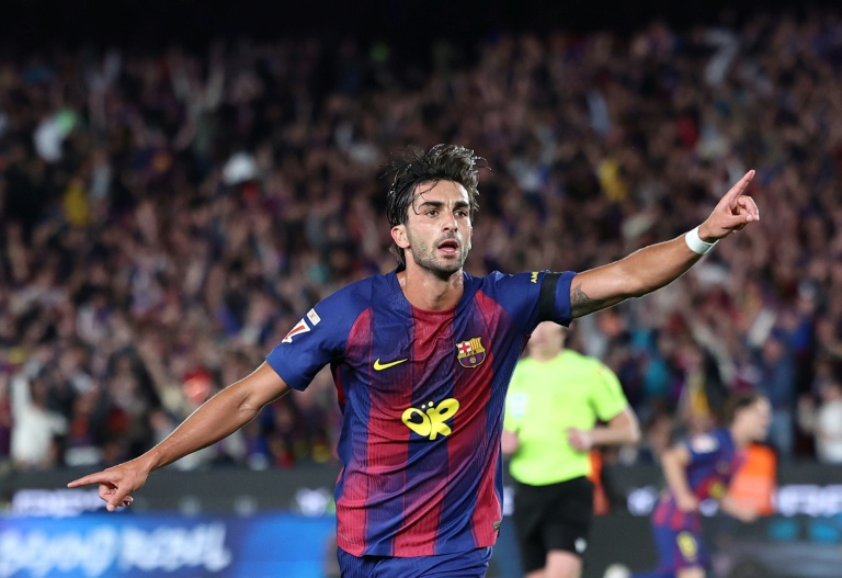 El Barcelona se corona campeón de liga ante el Real Madrid