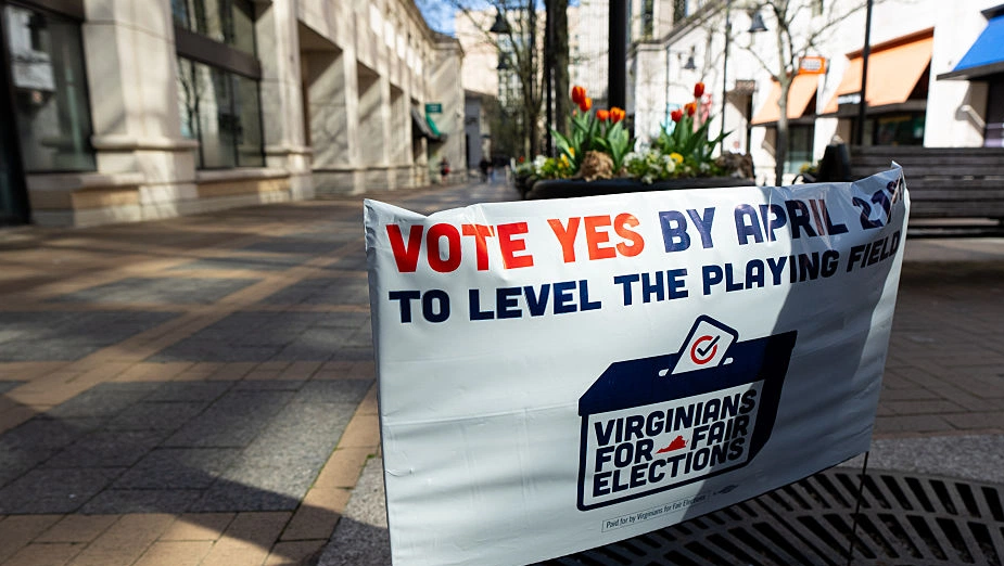Democrats weigh ousting Virginia justices after map loss