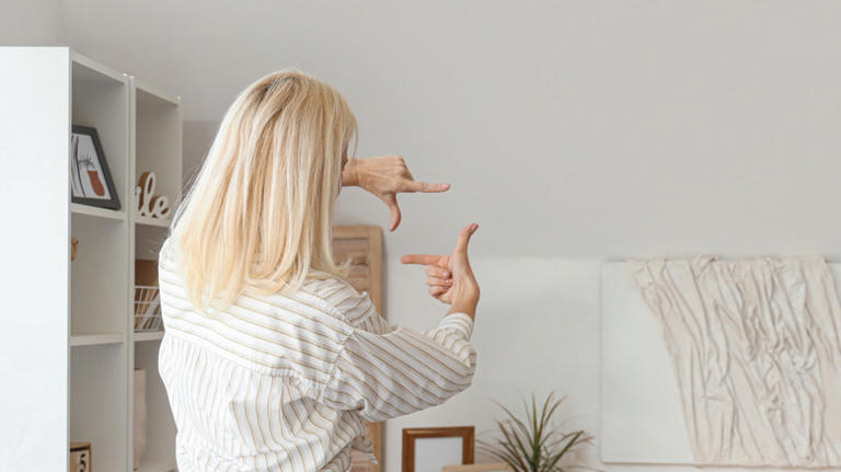 The easy IKEA hack that transforms empty wall space into chic hanging ...