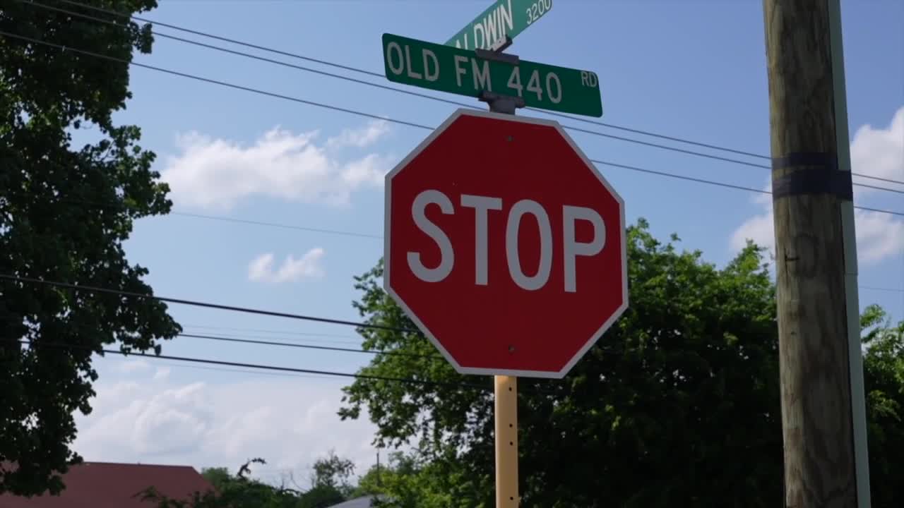 Killeen neighbors fight back against car break-ins near Old FM 440