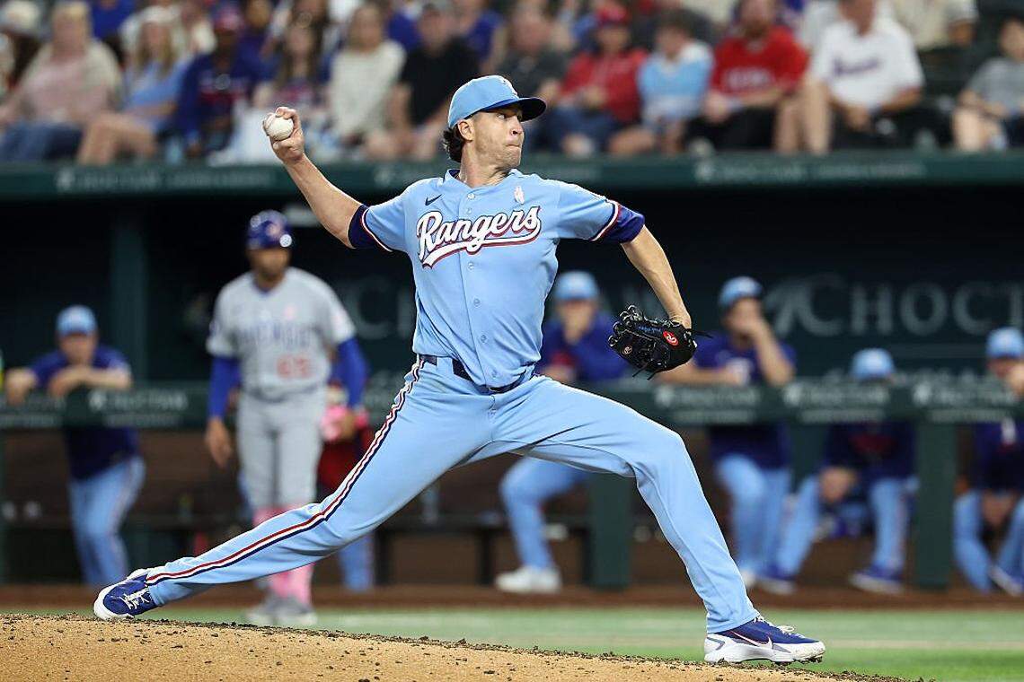 DeGrom dominates as Rangers blank Cubs for second straight game. Three ...