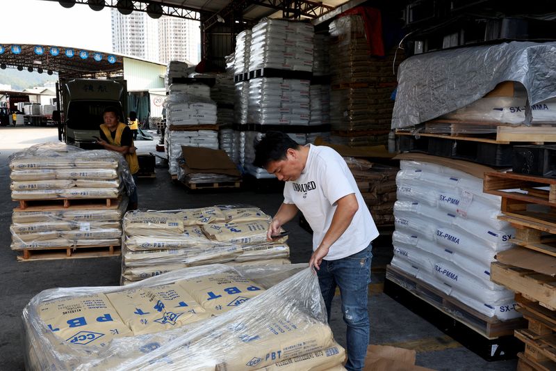 China's April producer inflation at 45-month peak on energy price shock