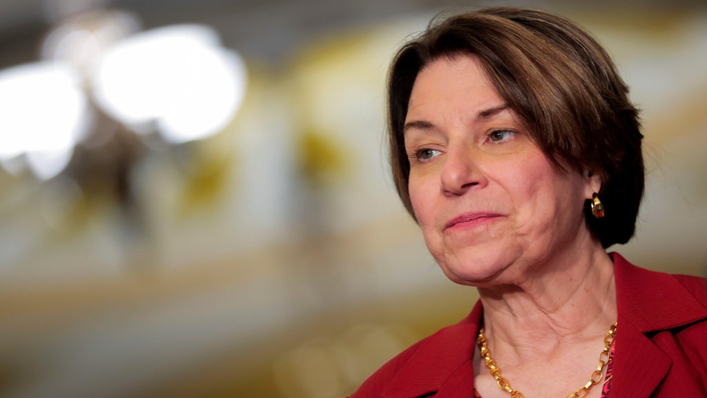 Amy Klobuchar works to distinguish herself from Minnesota Gov. Tim Walz ...