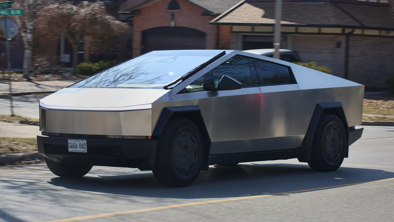 Tesla S Latest Recall Could Mean Wheels Flying Off The Cybertruck