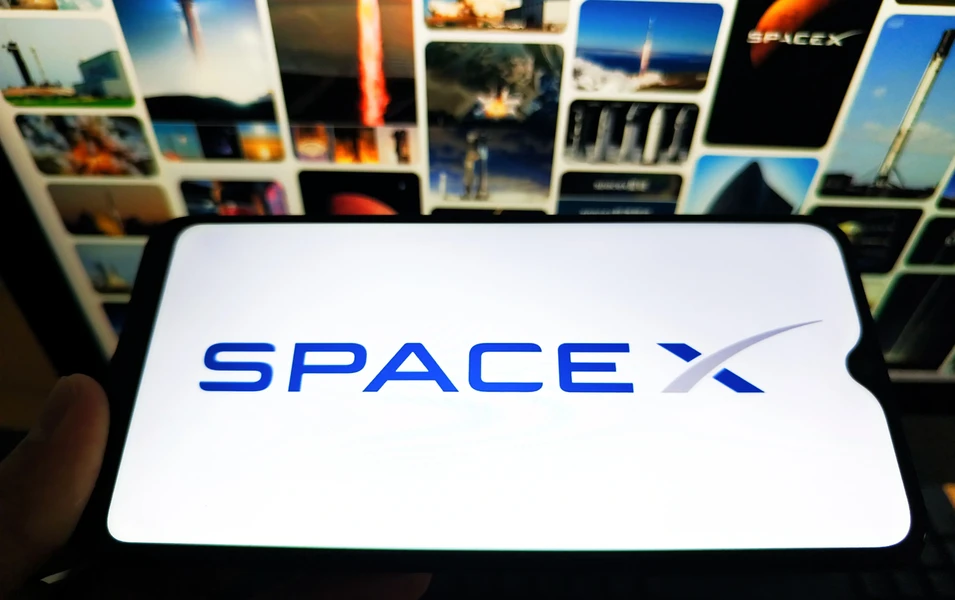 Fast-track IPO rule may turbocharge SpaceX debut but add risks