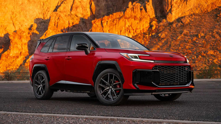 5 hidden costs that make plug-in hybrid SUVs seem less promising