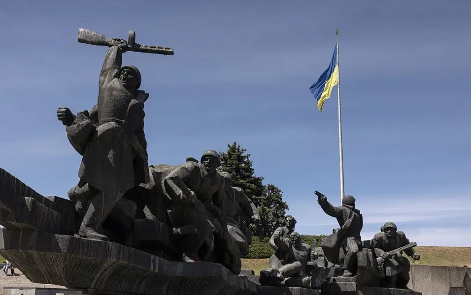Ukraine sends POW list to Russia as truce falters