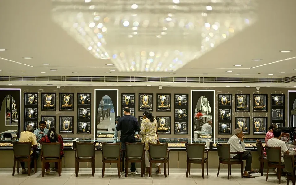 Gold prices touch ₹1.52 lakh as PM calls for buying pause