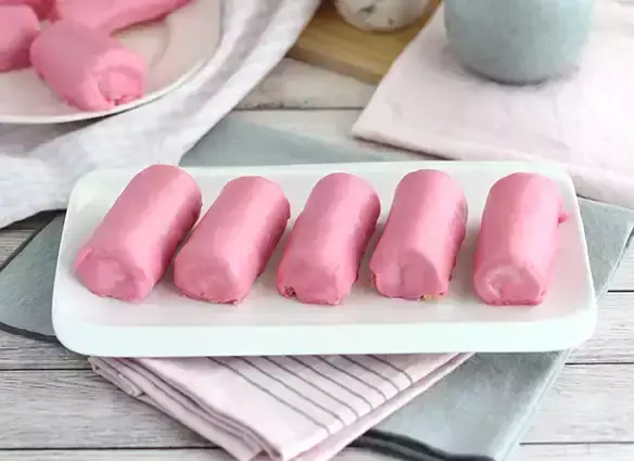 Mini strawberry rolls, pink panthers