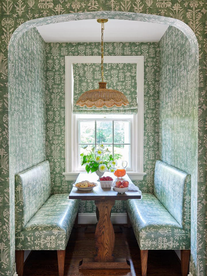 This 1940s Virginia home shows how to update a classic without overdoing it