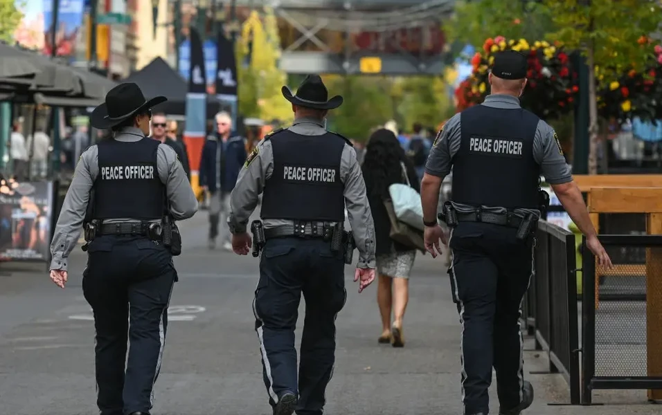 Calgary police warn of sharp rise in youth violent crime