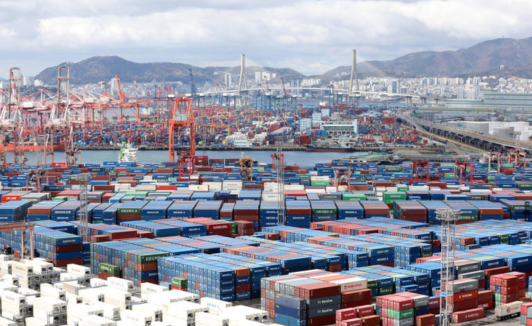 South Korea leads with 1.7% semiconductor growth