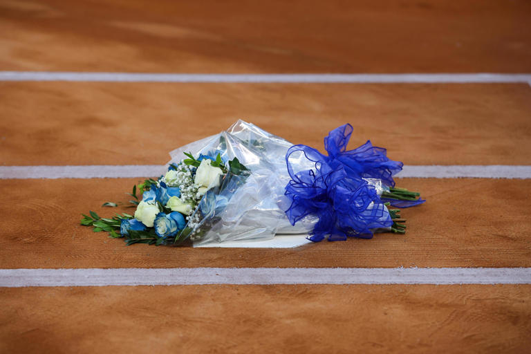 Yankees social media spotlight: Remembering John Sterling