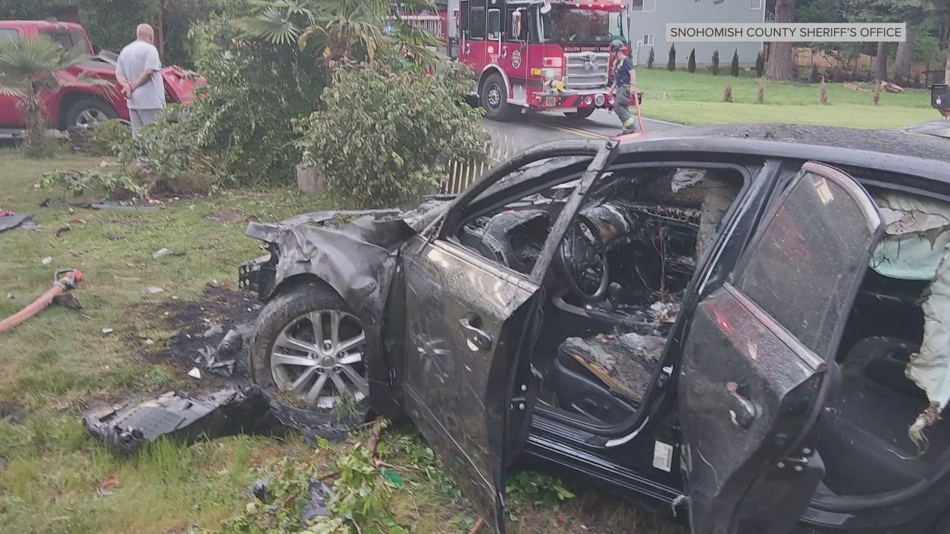 Suspected DUI driver arrested after fiery rollover crash in Lynnwood