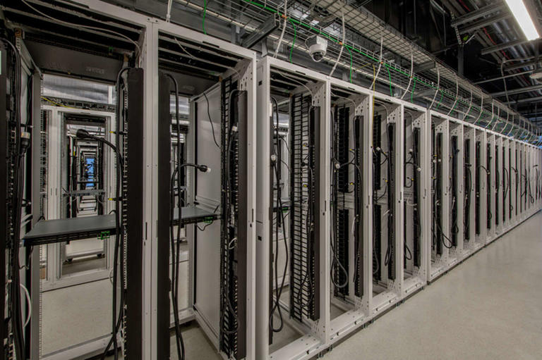 Commentary: The dark side of Illinois's data center boom — Melissa Garriga