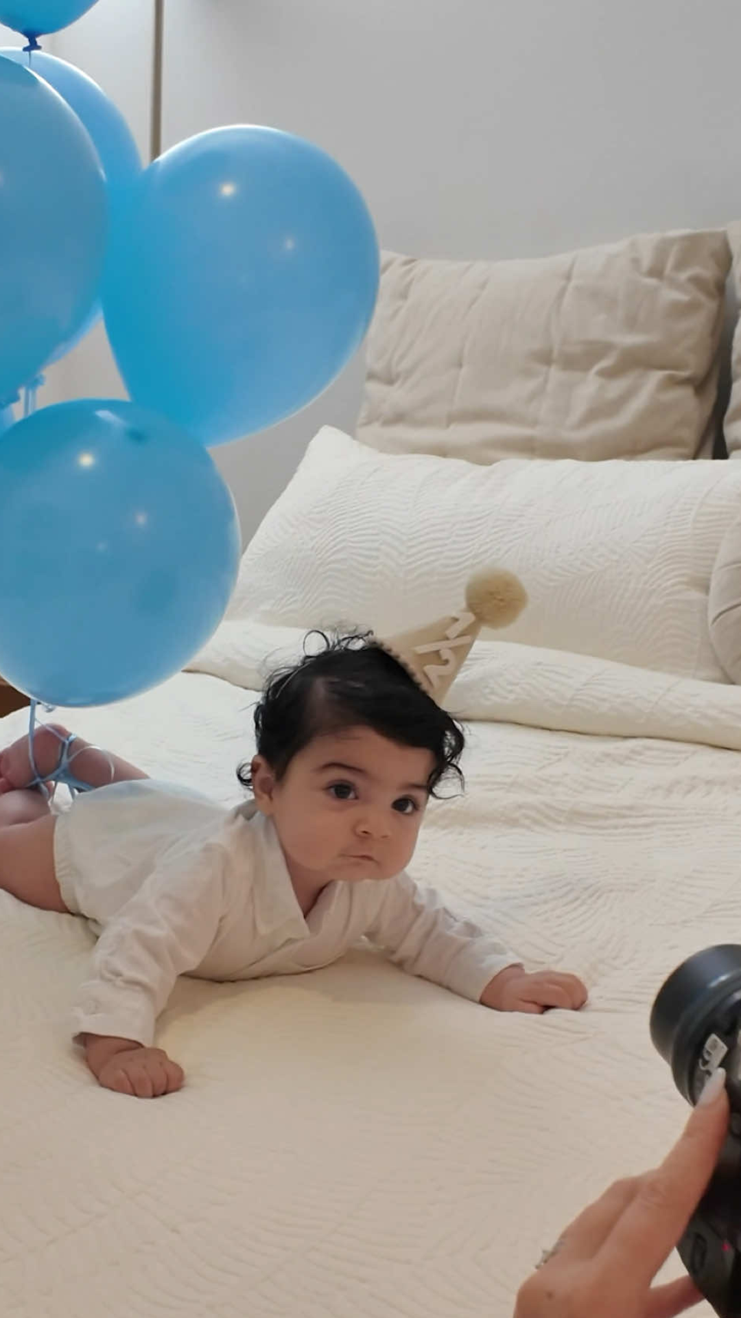 This easy baby entertainment hack led to adorable photos