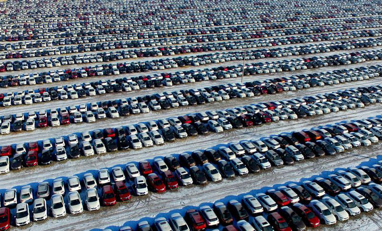 China's April car sales drop for seventh month
