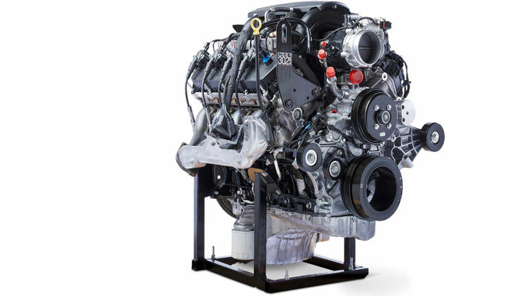 Ford's 7.3L Godzilla V8 engine proves that size matters
