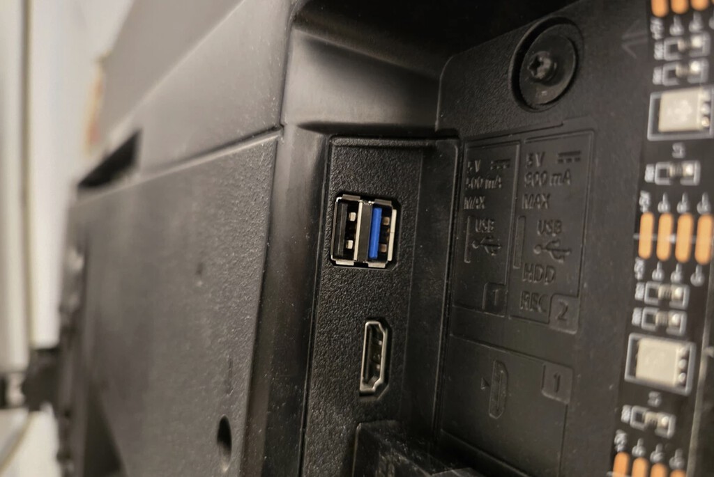 Quien tiene un puerto USB libre en su tele tiene un tesoro: cinco ...