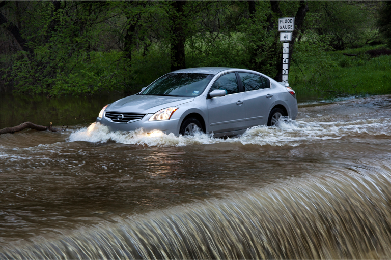 Severe thunderstorms and flash floods to hit Texas—damage expected