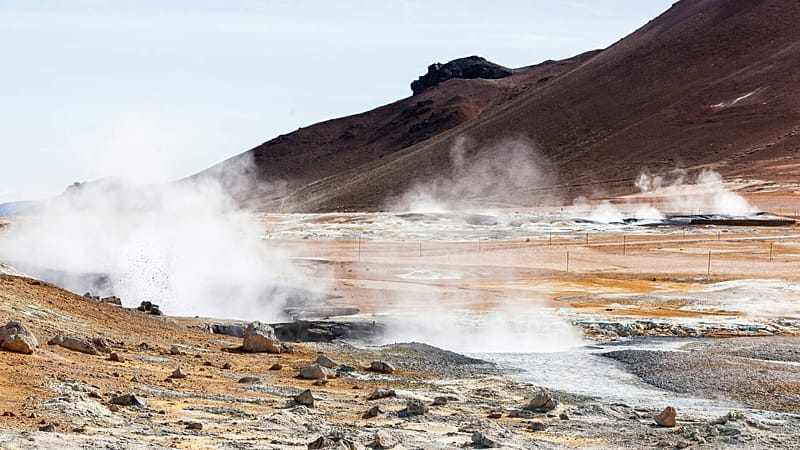 The race to unlock 'superhot' geothermal energy is heating up. Here's ...