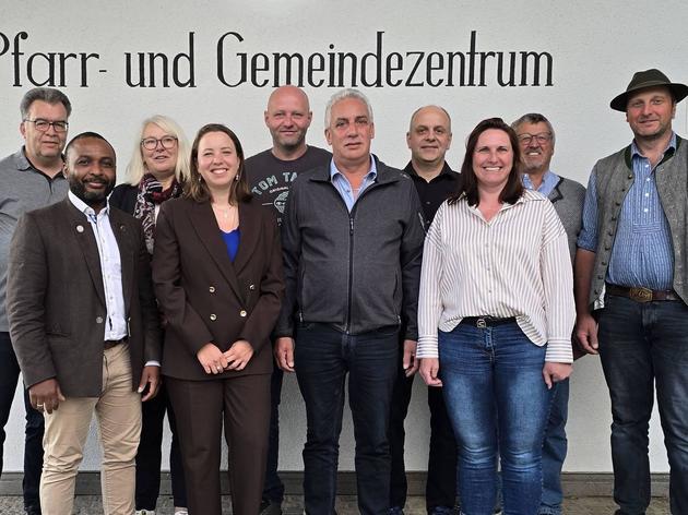 Neue Pähler Gemeinderäte vereidigt und Referentenposten vergeben