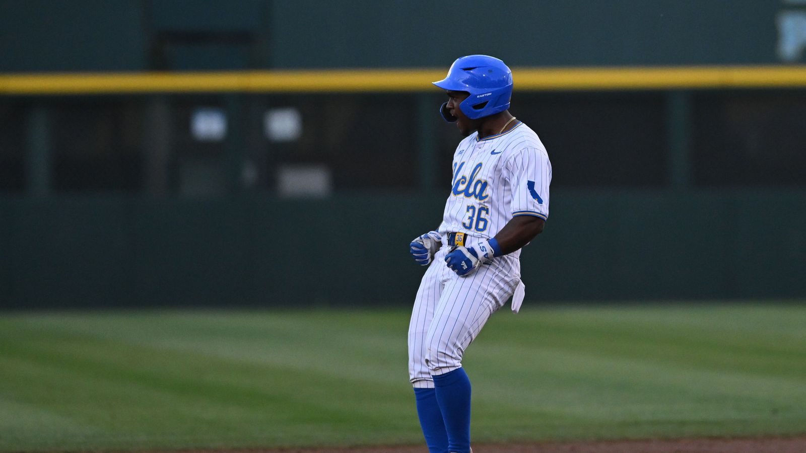 Dean West's grand slam solidifies UCLA comeback over Oregon in series ...