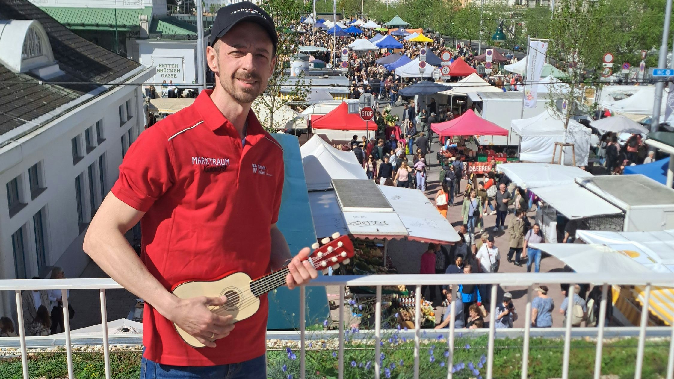 Falafel, Hits & Festival – Naschmarkt wird zur ESC-Zone