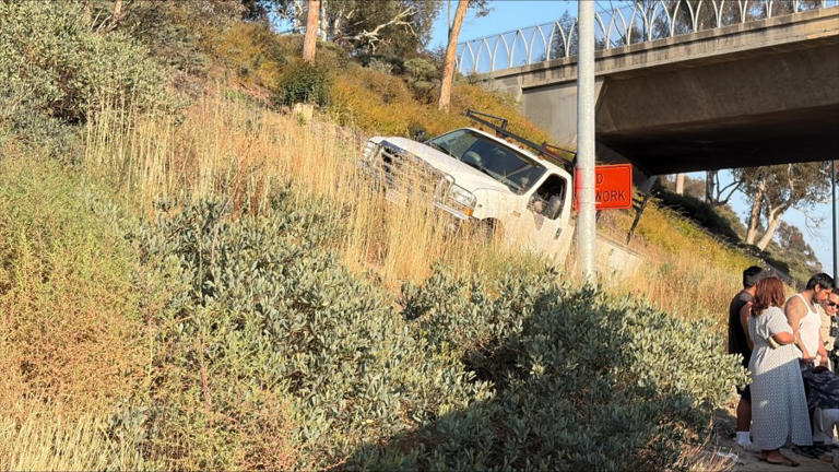 Hit-and-run accident closes several lanes of northbound I-805