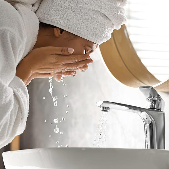 Signs your skin barrier may be damaged, and how to heal it: constant ...