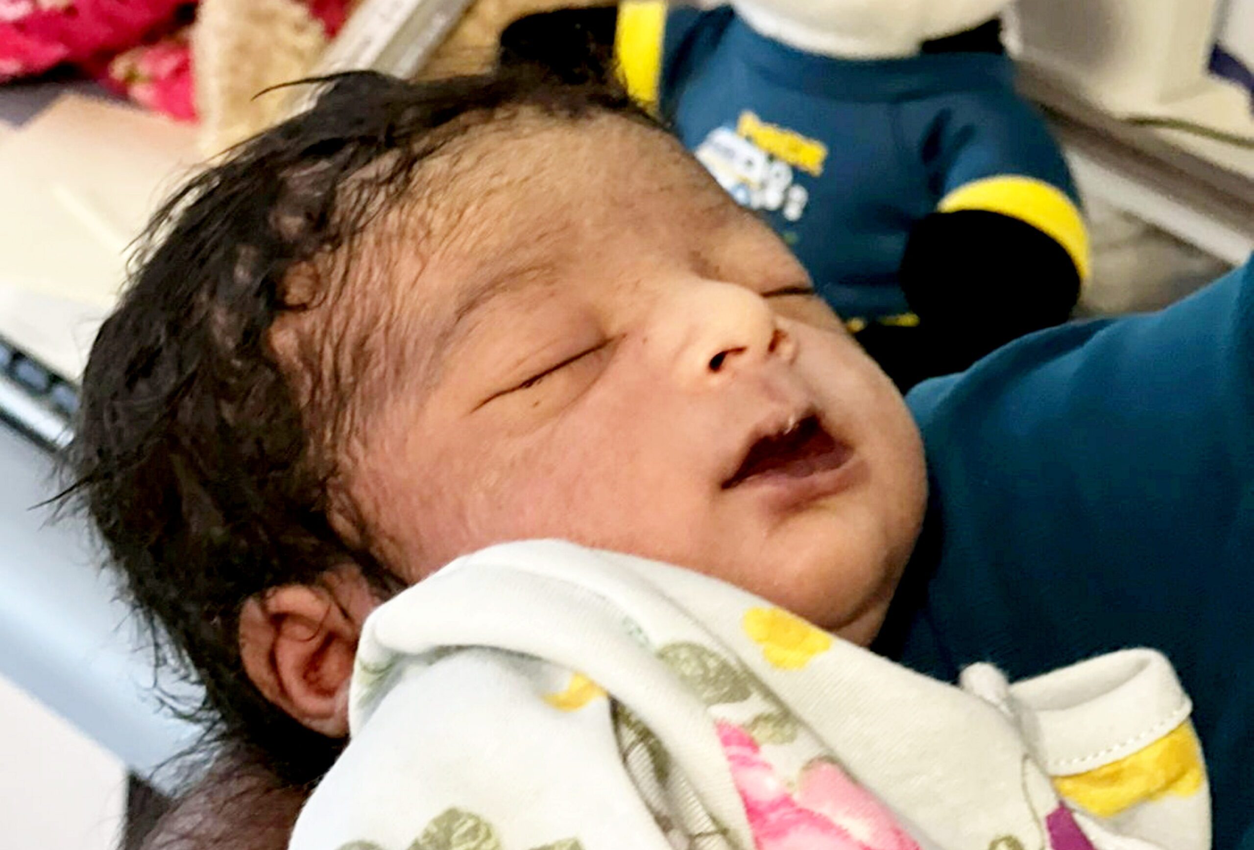 Mum says pleas for C-section were ignored before baby died
