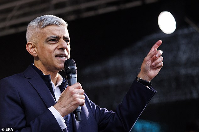 Sadiq Khan claims Trump is 'obsessed with me' as he reignites feud