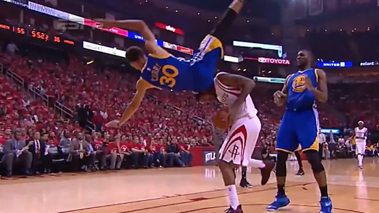 Players hit the floor and the arena went silent - "Nobody thought they ...