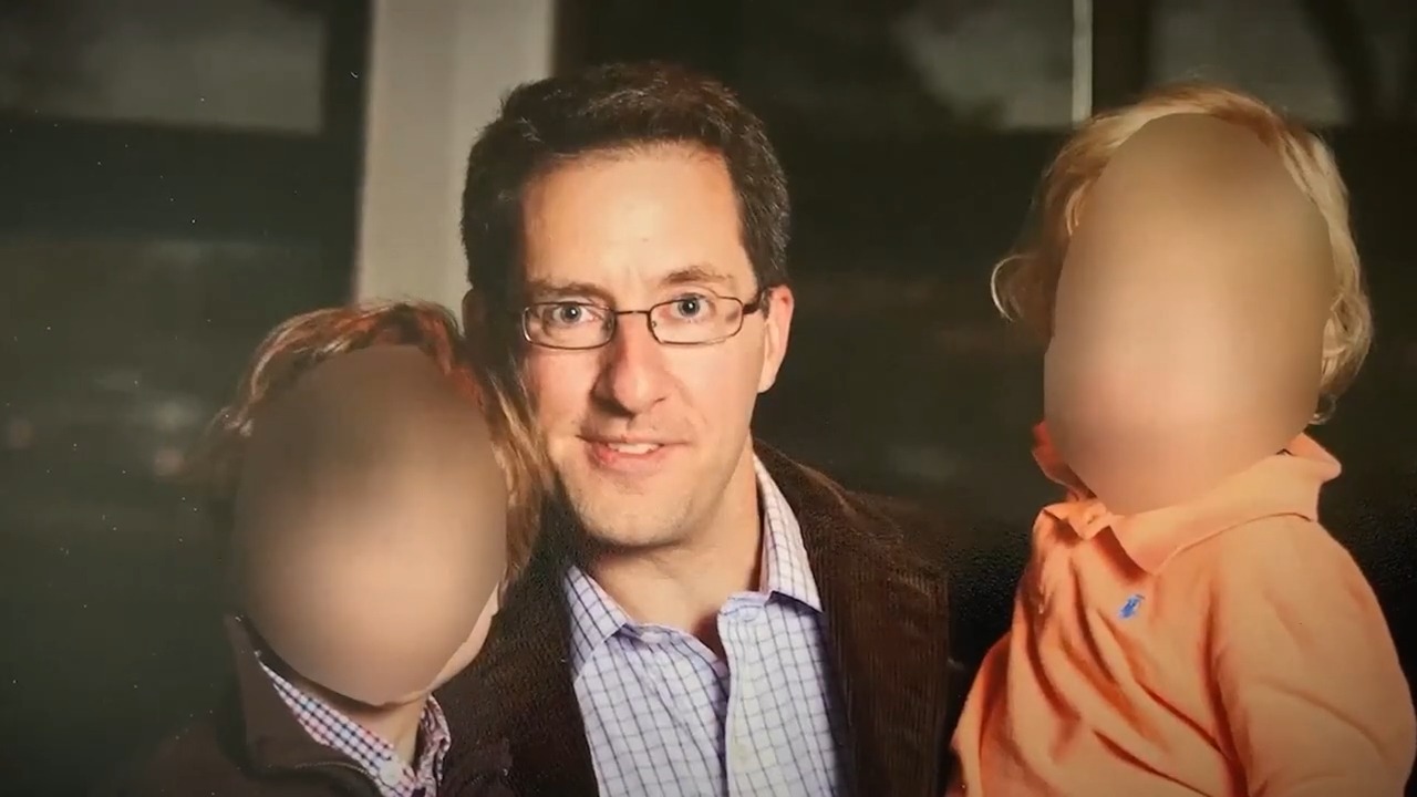 A professor was killed in broad daylight - then the family link emerged ...