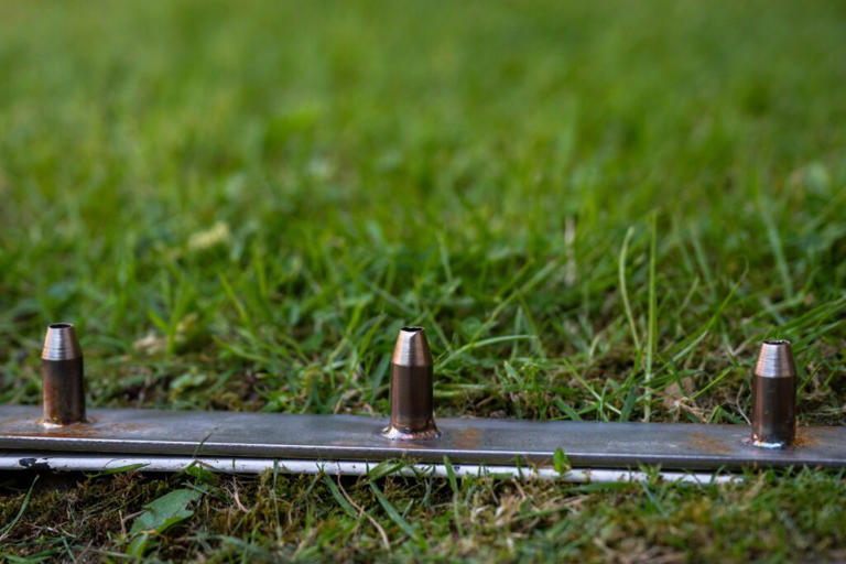 Retiree invents 'stinger' fence with hidden spikes to stop drivers ...