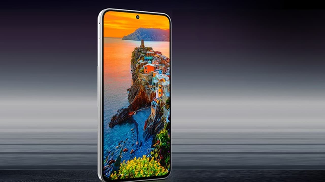 Amazon Great Summer Sale 2026: Best smartphone deals under 30000; read ...